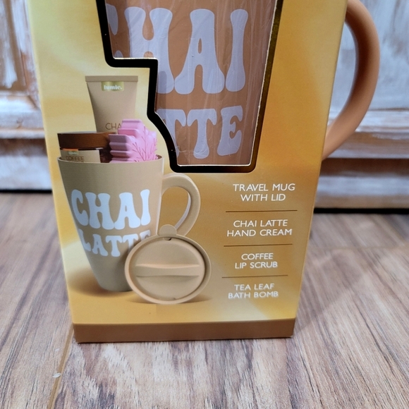 Chai Latte | Holiday | Nwt Chai Latte 4pc Gift Set | Poshmark